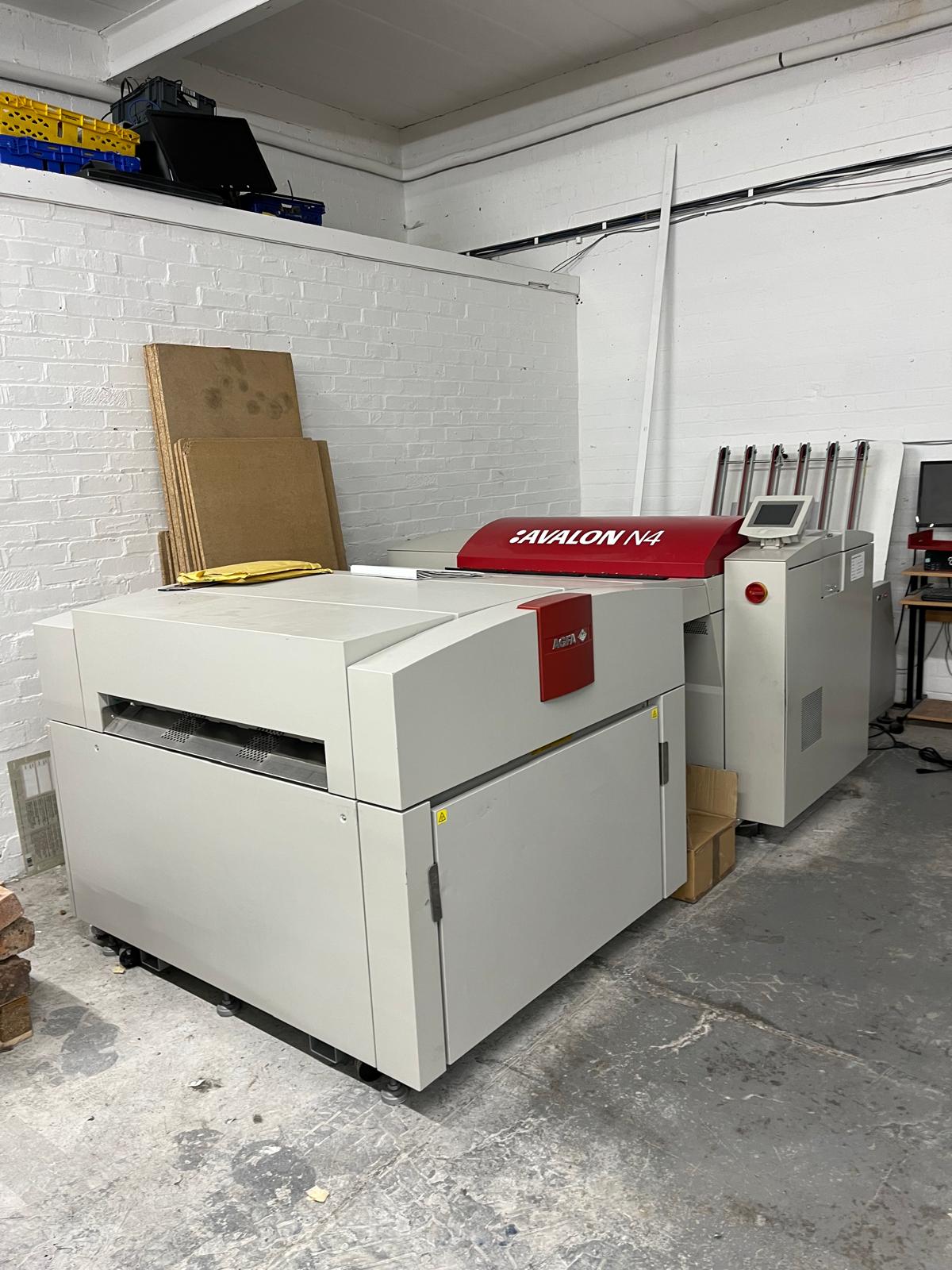 SOLD Agfa AVALON-N4 2015 (Screen PT-R-4300S) - Dennison Group
